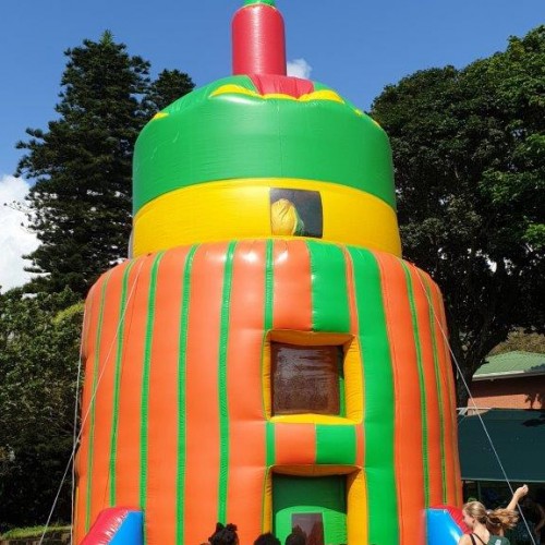 Space Rocket - 8 Seater - Rainbow InflatablesRainbow Inflatables